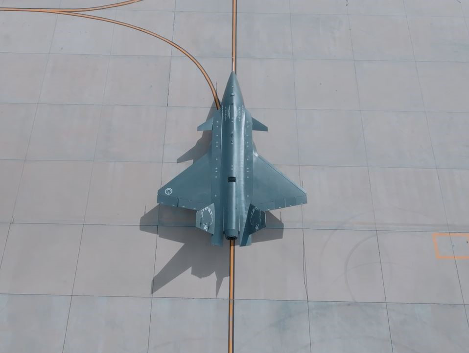 Bayraktar KIZILELMA yüksek irtifa sistem tanımlama testini başarıyla ...